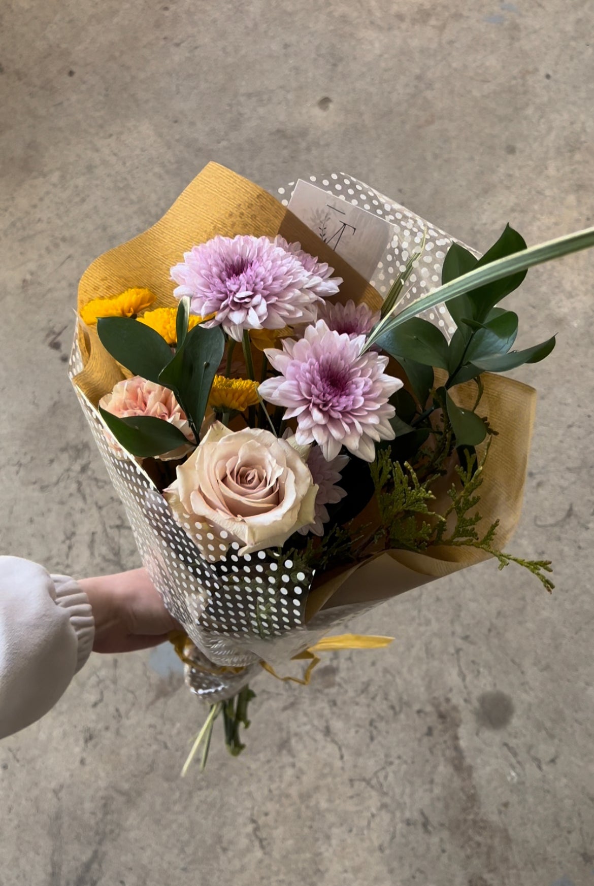 Bouquet de fleurs au choix du fleuriste - Petit – Vert Tige